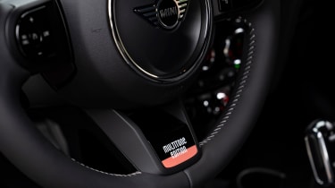 New MINI Electric Multitone Edition announced – pictures | Carbuyer